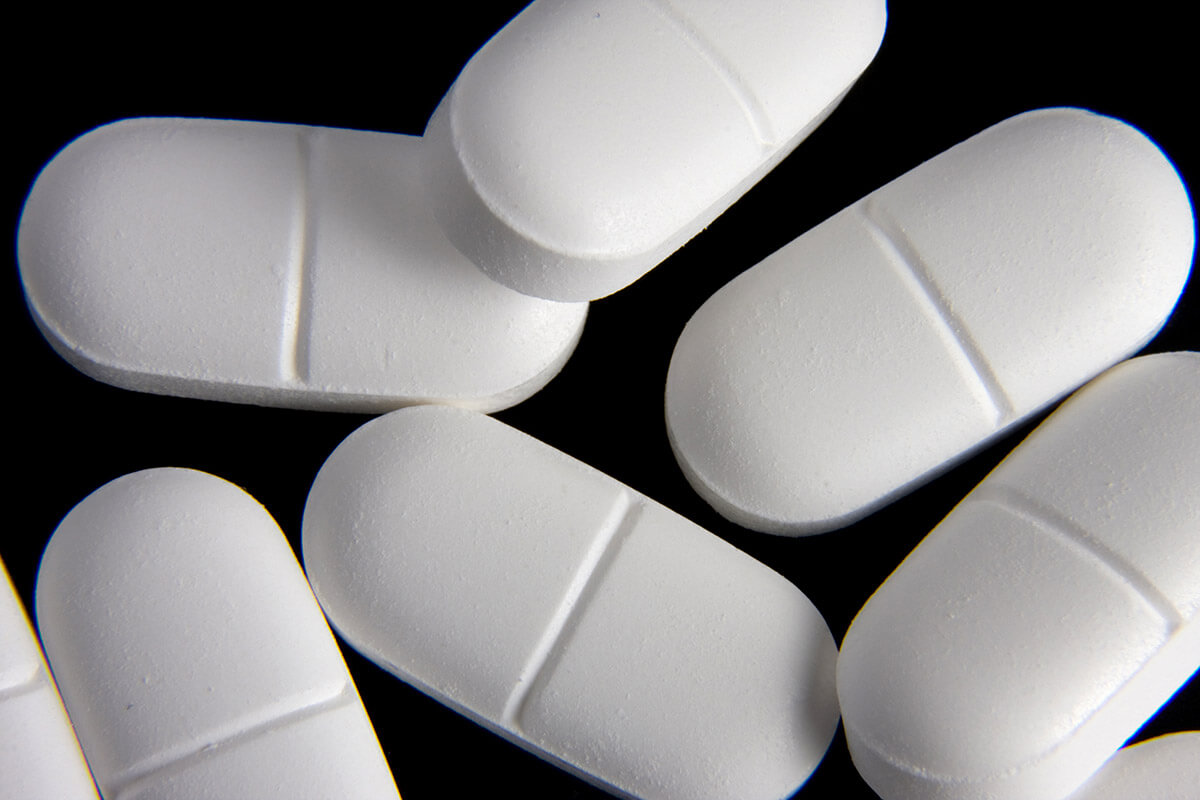 Symptoms of Vicodin Abuse | Phoenix Rising Recovery