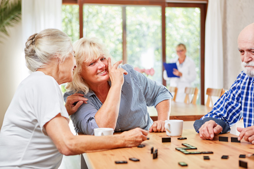 Alcohol and Aging: All About This Substance's Aging Effects